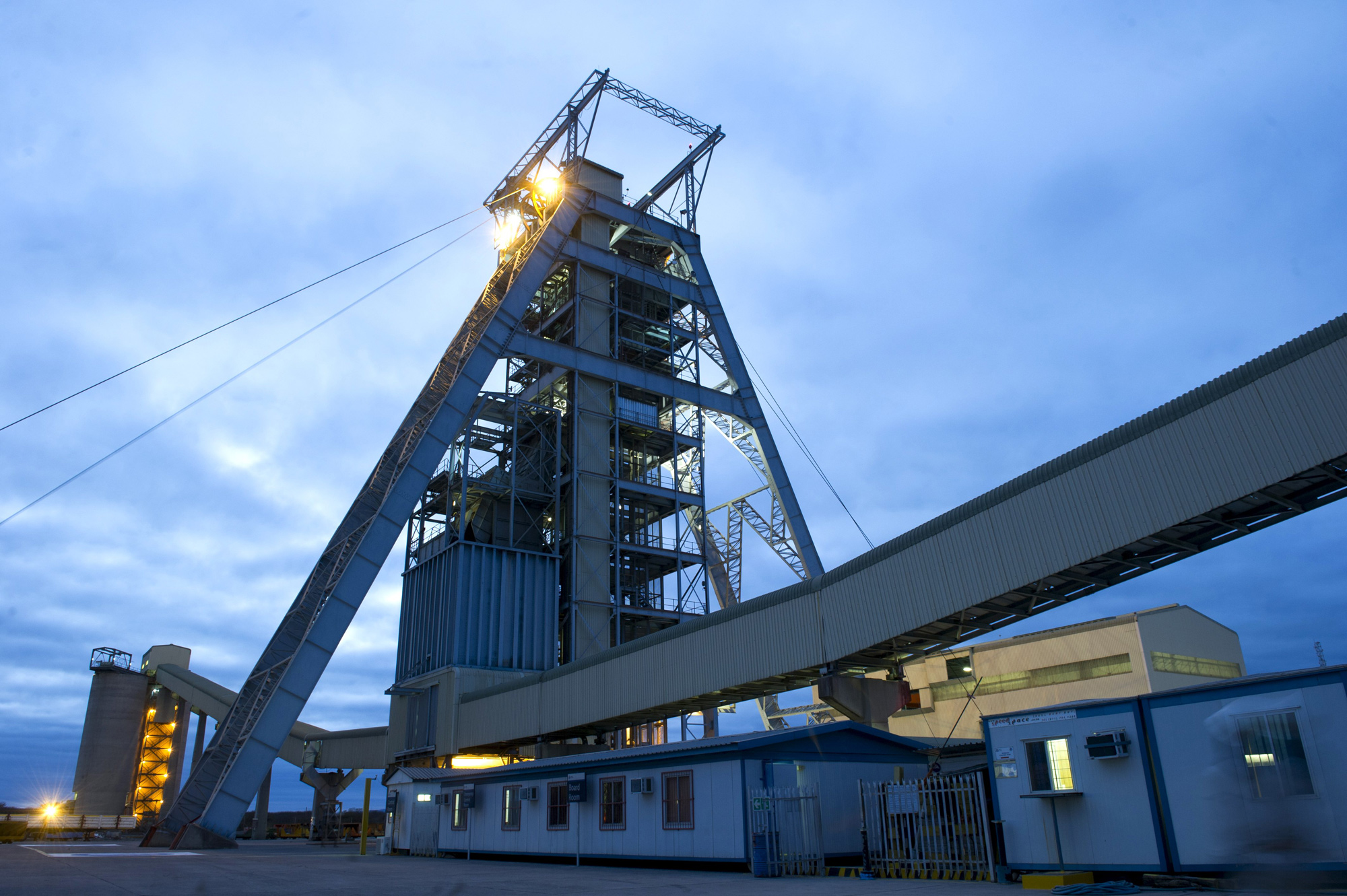 Mining - Valterra Platinum